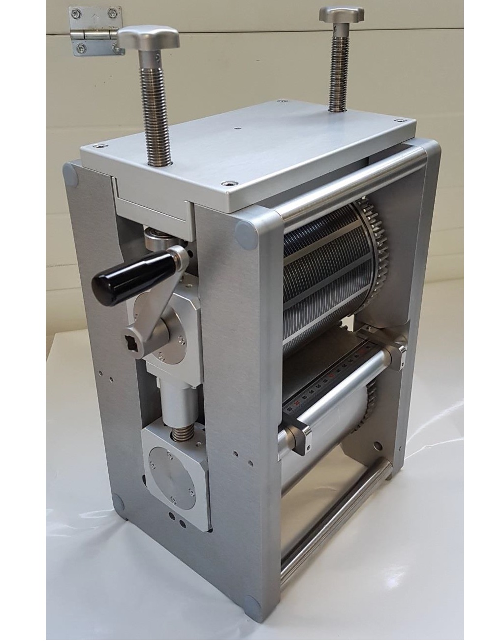 Manually Rotary Punching Unit - Optimags - Dr. Zimmermann GmbH